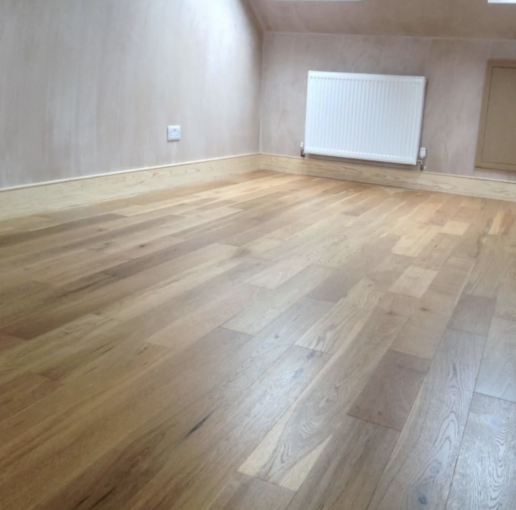 Ascot Natural Brushed Oak - Paramount Distributors